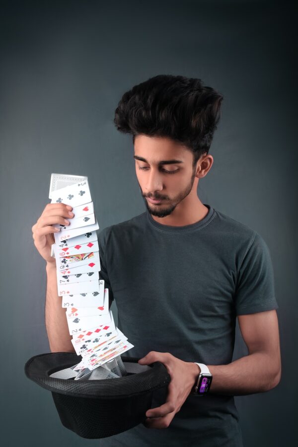 Mind Trick™ - Learn magic tricks and mind tricks to amaze your friends